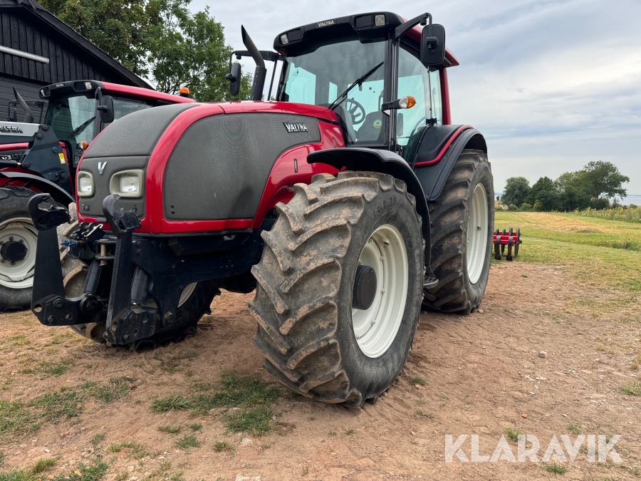 Traktor Valtra T161, Ærø, Klaravik auktioner