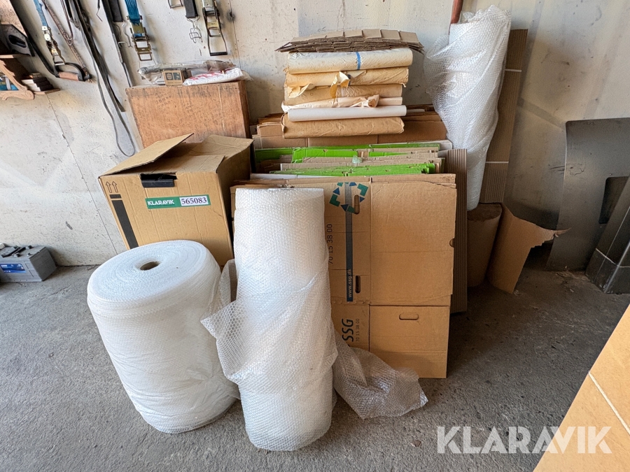 Indpakning og kasser parti, Ringsted, Klaravik auktioner