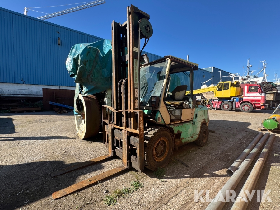 Truck Mitsubishi FD 40T, Svendborg, Klaravik auktioner