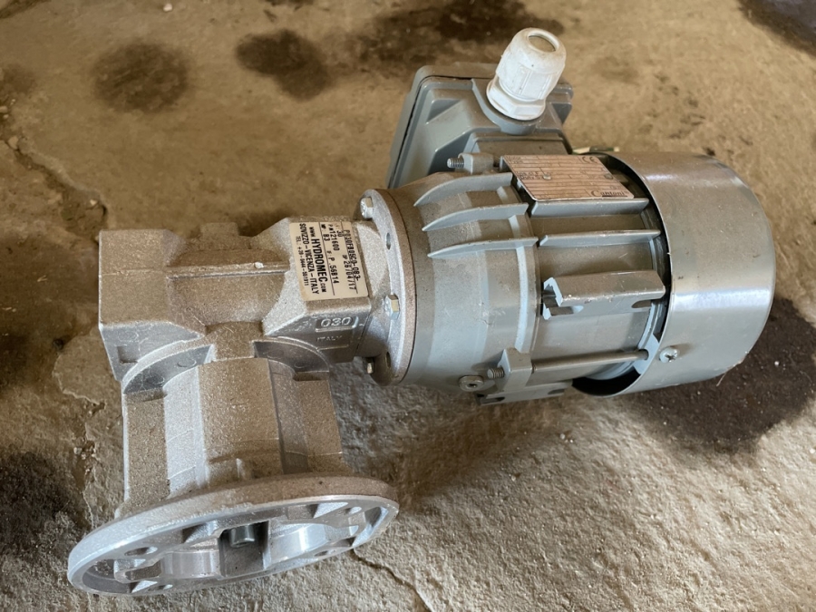 Vinkel gearmotor