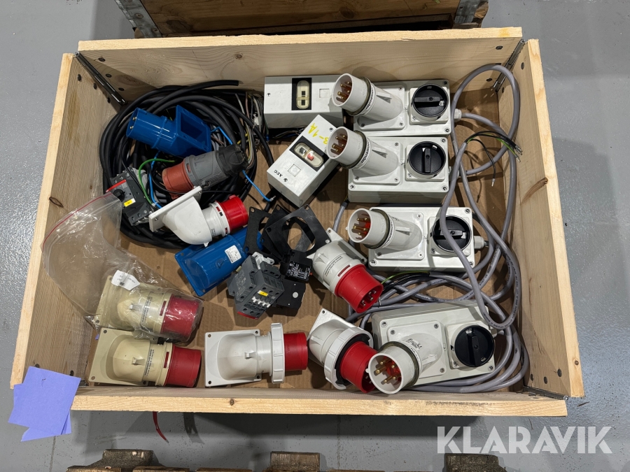 Diverse kraftstik Cekon, Haderslev, Klaravik auktioner