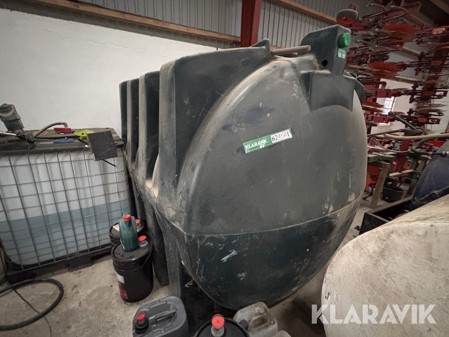 Plastiktank Kingspan, Lolland, Klaravik auktioner
