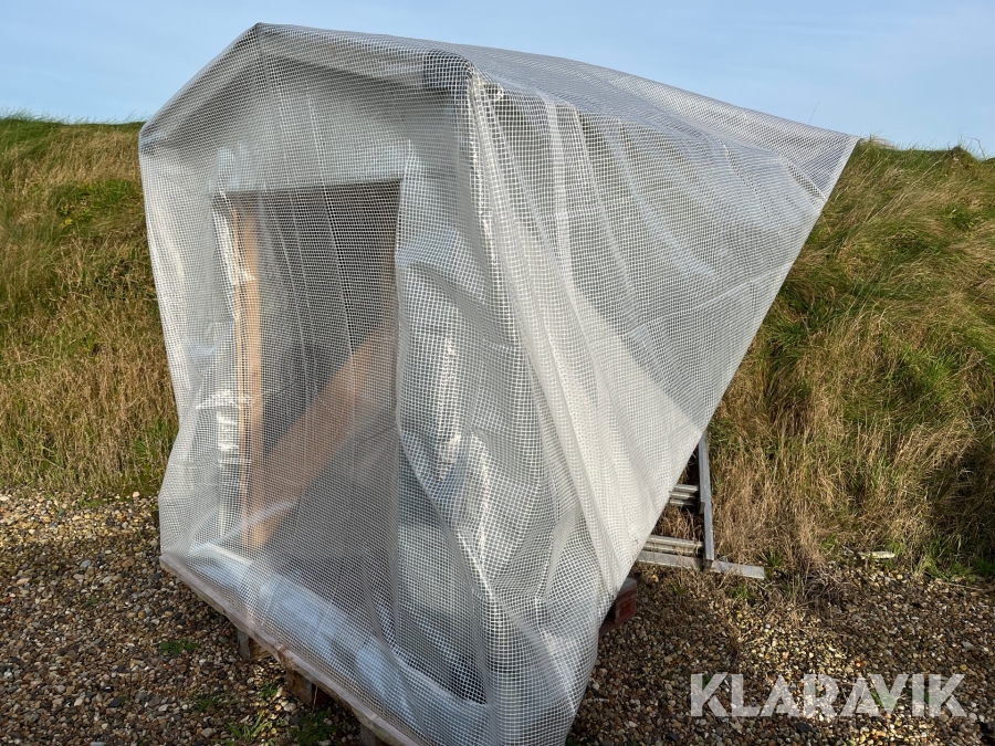 Kanap Tag, Varde, Klaravik auktioner