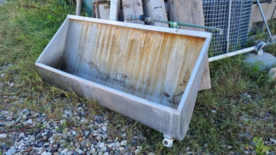 Klaravik Auktioner | Pissoir
