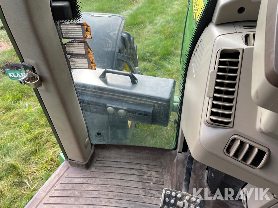 Traktor John Deere 6320, Næstved, Klaravik auktioner