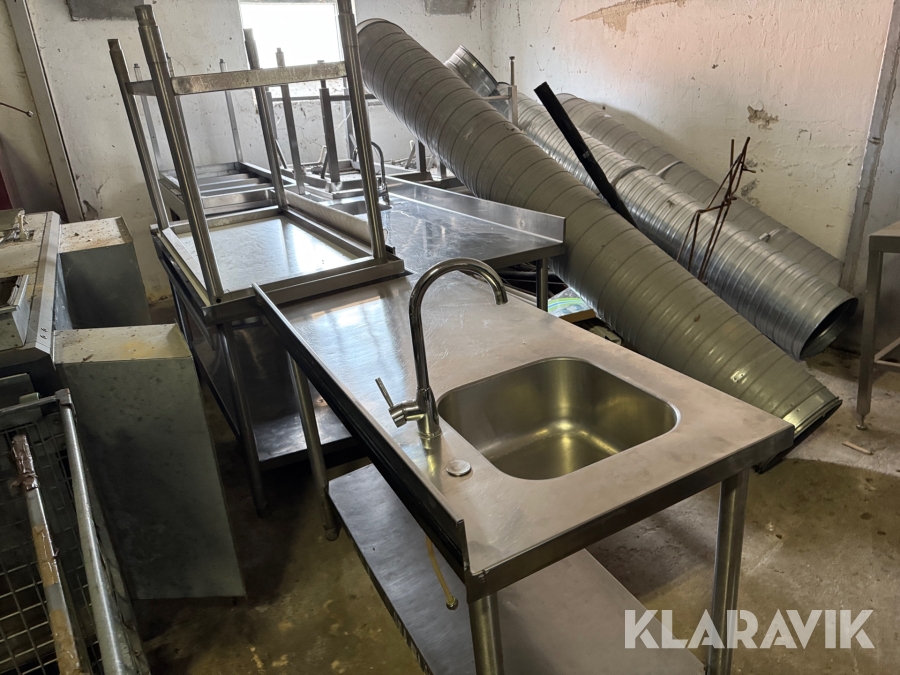 Arbejdsborde med vask, Haderslev, Klaravik auktioner