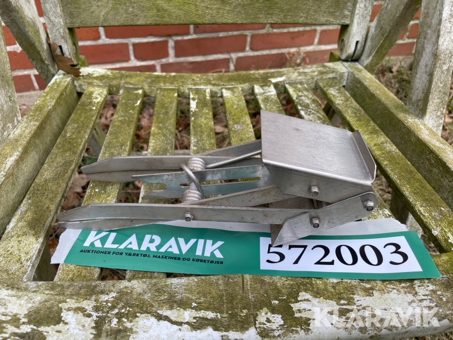 Skadedyrsfælde, Odder, Klaravik auktioner