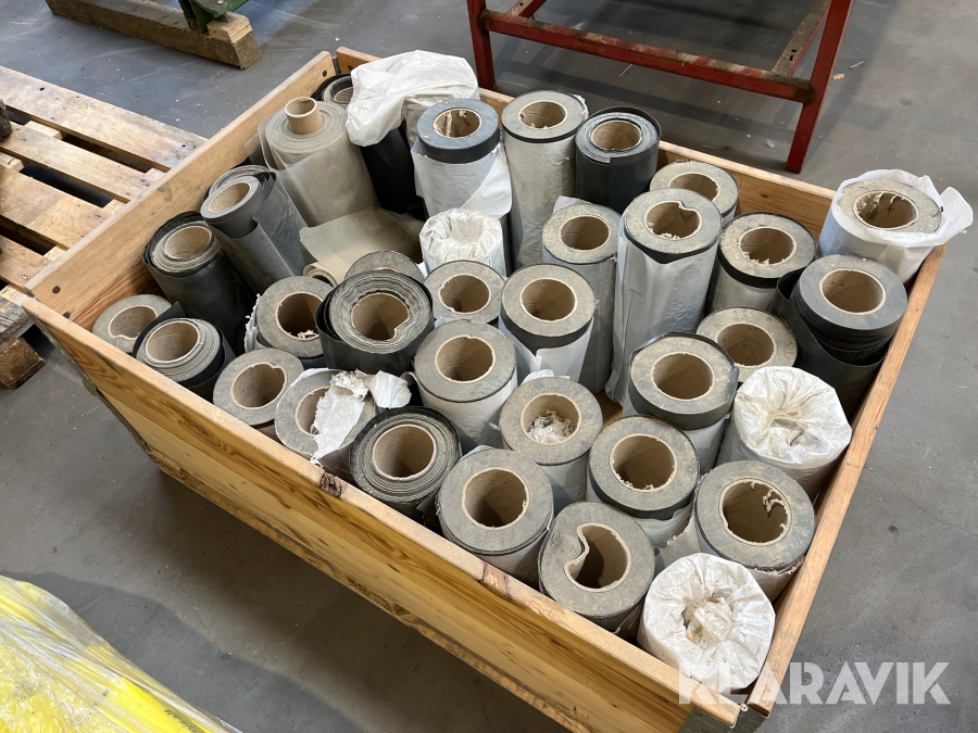 Lot - Ruller med plastik, Mariagerfjord, Klaravik auktioner