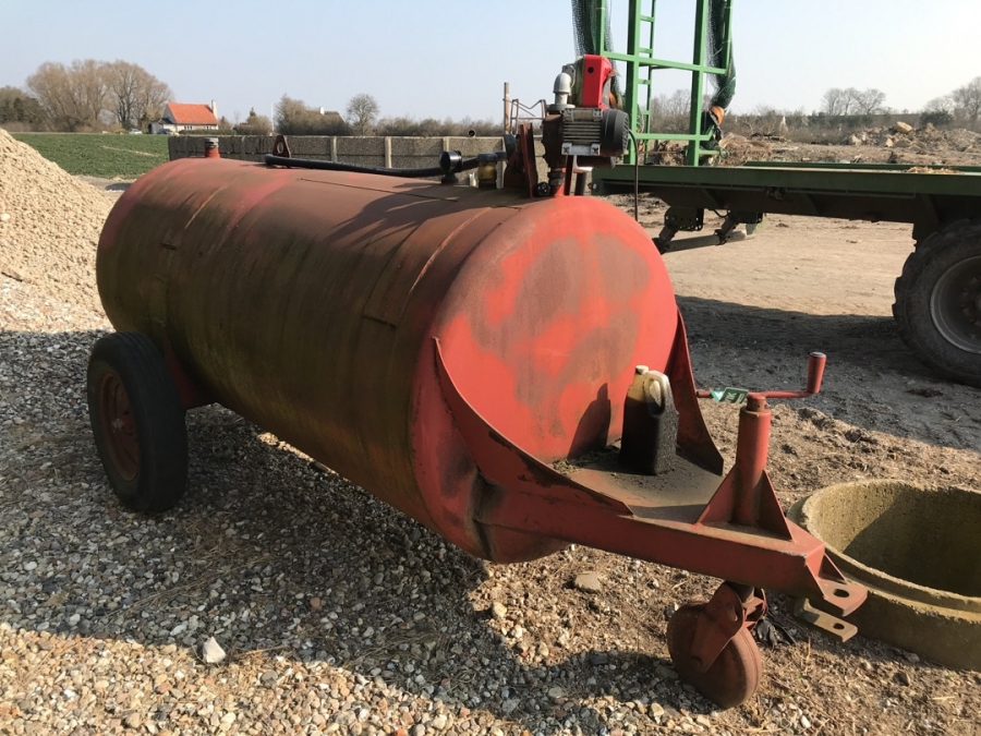 Mobil tank