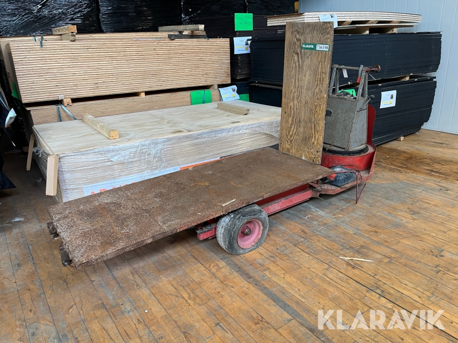 El Fodertruck A. Flensborg PM-Park, Silkeborg, Klaravik aukt