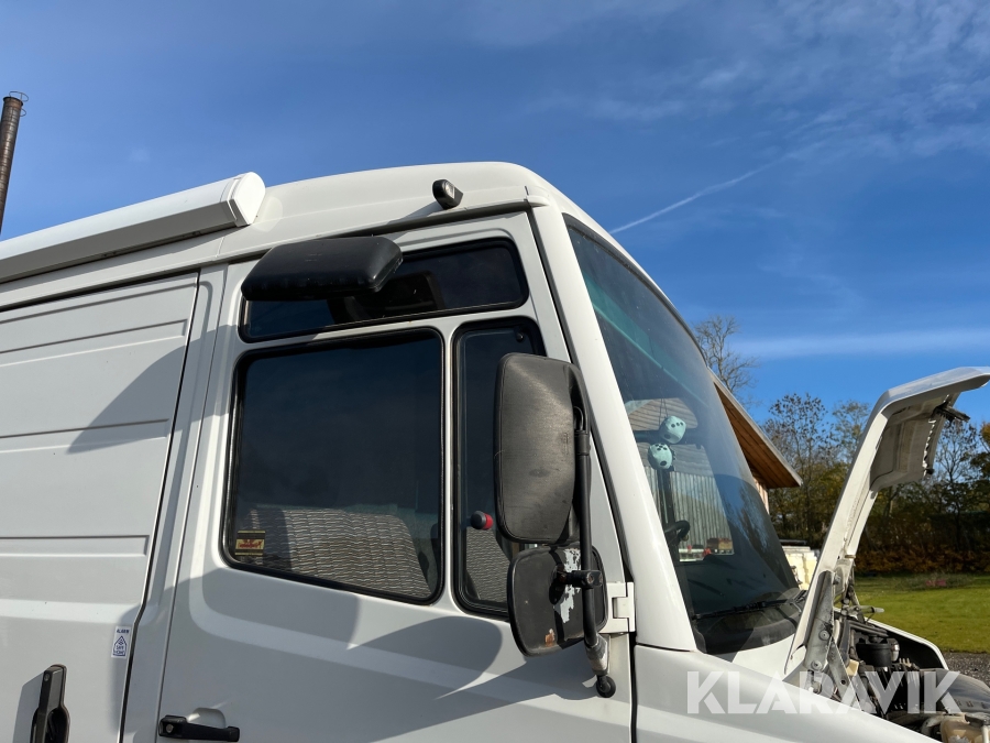 Lastbil Mercedes-Benz 811 D, Sønderborg, Klaravik auktioner