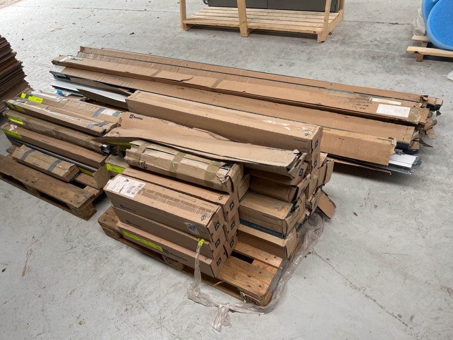 Skinne loft system