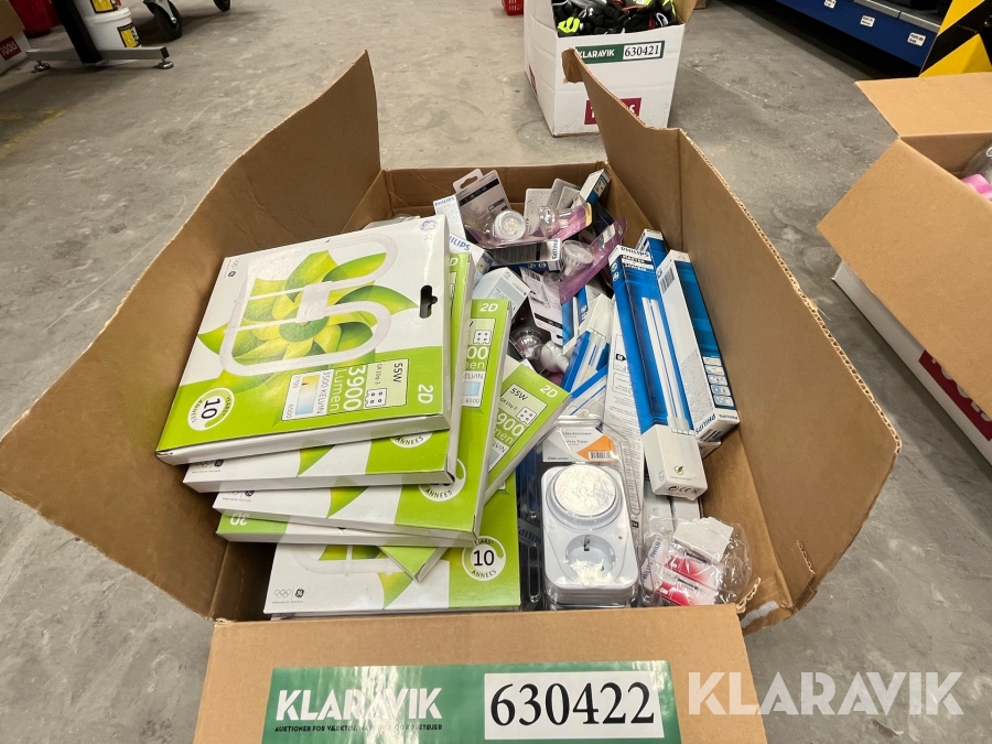 Parti pære og lysstofrør Philips/GE, Køge, Klaravik auktione