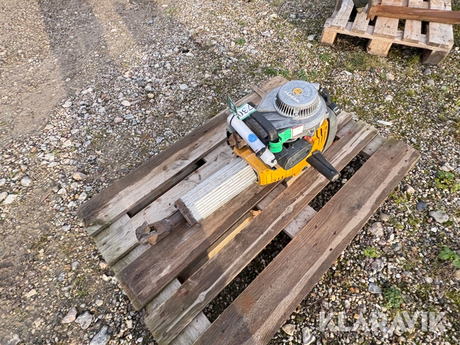 Benzinhammer Wacker Neuson BH65, Holbæk, Klaravik auktioner